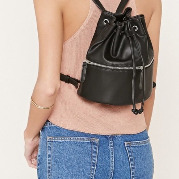 Forever 21 | Bags | Black Mini Backpack Purse With Zipper Detail Faux ...